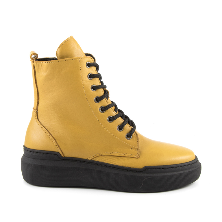 sutil al revés Seguro ghete de genunchi galbene Adelaida amenazar ...