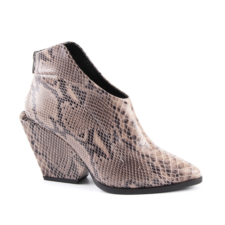 Enzo Bertini Ghete femei Enzo Bertini snake print din piele cu toc ...